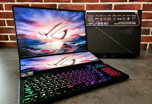 Asus ROG Zephyrus Duo 16 с Mini-Led 1100 нит