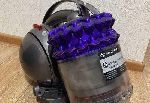 Пылесос Dyson dc52