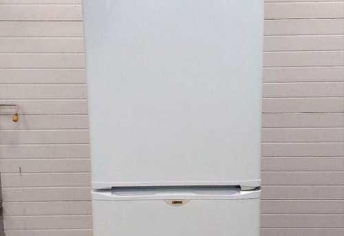 Холодильник итальянский zanussi