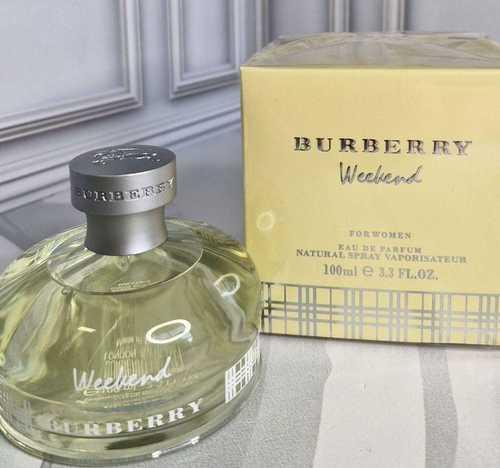 Парфюм Burberry Weekend