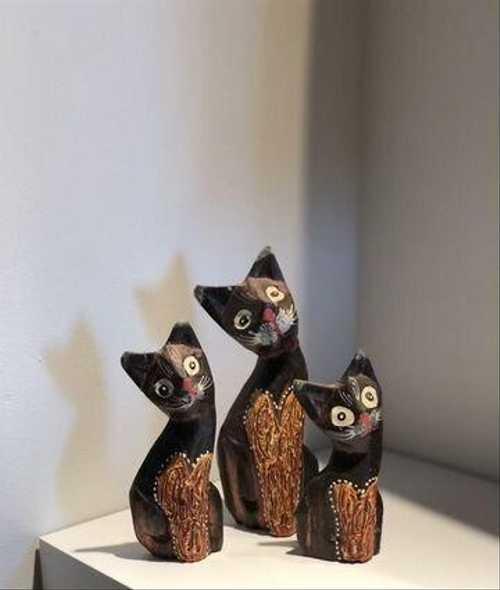 Статуэтки деревянные кошки