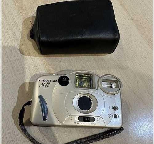 Плёночный фотоаппарат Praktica M50