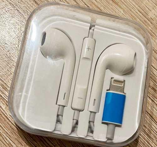 Наушники apple earpods с разъемом lightning