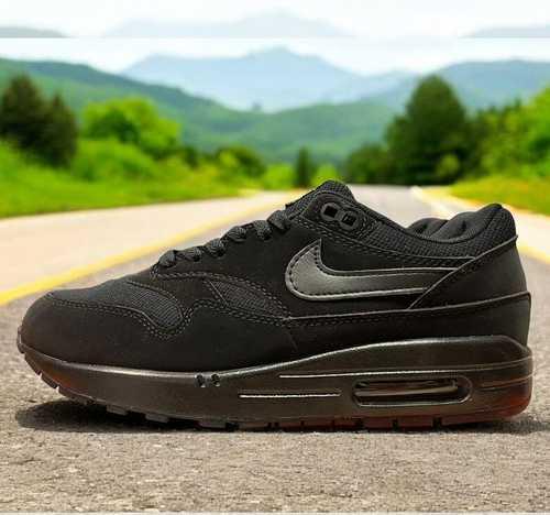 Nike Air Max 1 черные кроссовки мужские