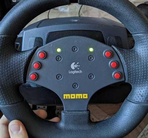 Руль logitech momo racing