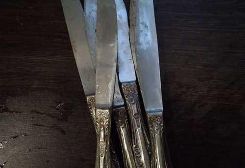 Кухонные ножи с зубчиками для резанья б/у