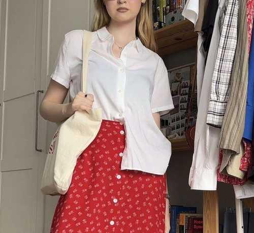 Белая рубашка с кортикоим рукавом uniqlo размер S