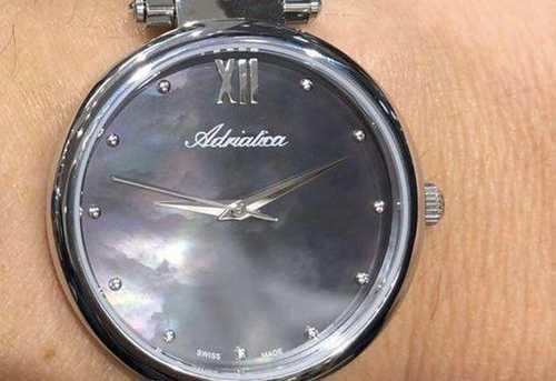 Часы Adriatica женские