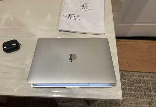 Apple MacBook air 13 2020 i5