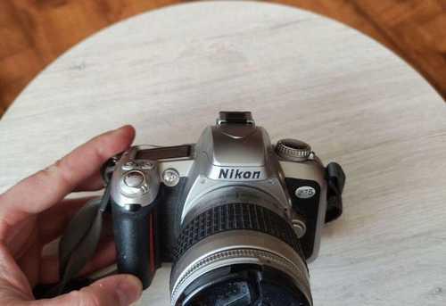 Зеркальный фотоаппарат Nikon F75