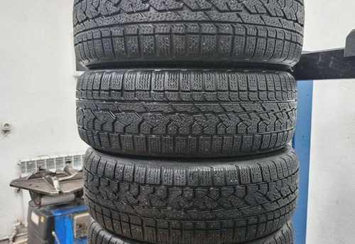 Kumho I'Zen XW KW17 225/60 R17 90T