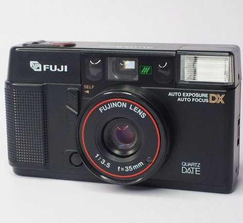 Пленочный фотоаппарат Fuji auto 8 Date f/3.5