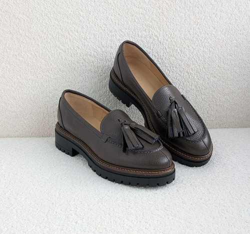 Лоферы с кисточками Intrend. 38р