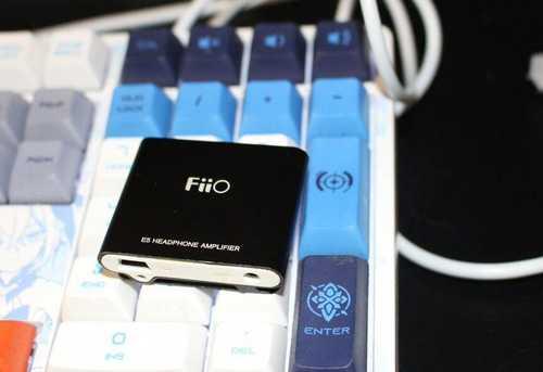 Fiio E5. Портативный усилитель для наушников (цап)
