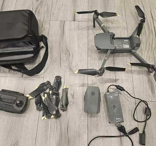 Квадрокоптер dji mavic pro