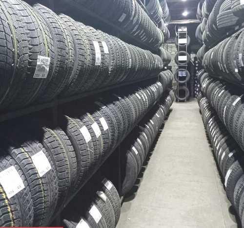 Goodyear UltraGrip Cargo 225/65 R16C 112N
