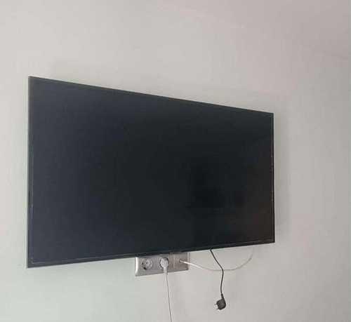 Телевизор Samsung UE43RU7097U