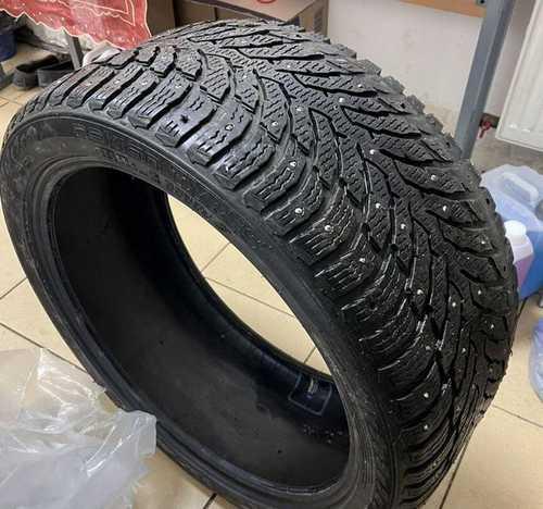 Nokian Tyres Hakkapeliitta 9 275/35 R20 102T