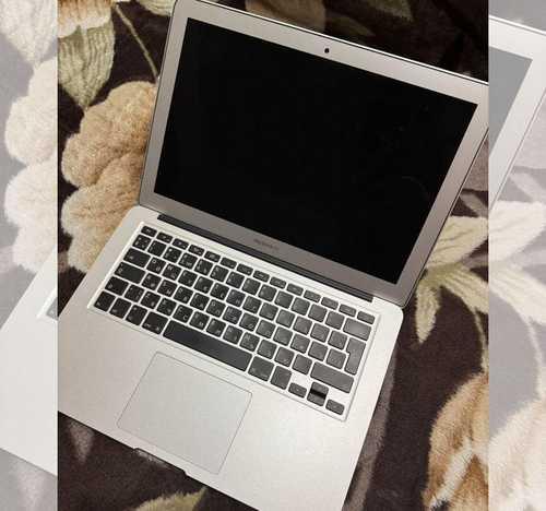 Ноутбук Apple MacBook Air 13