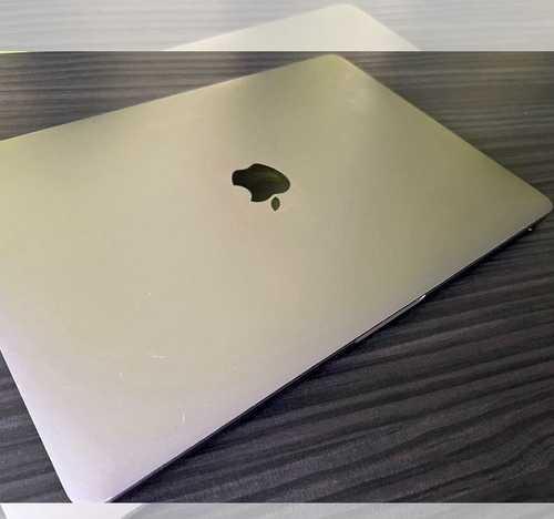 Apple macbook pro 13 2019