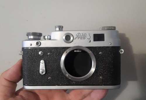 Плёночный фотоаппарат фэд 3 N3263621 срабатывает