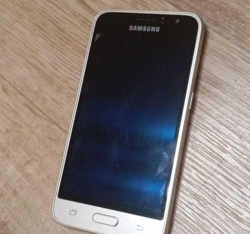 Samsung Galaxy J1 (2016) SM-J120F/DS, 8 ГБ