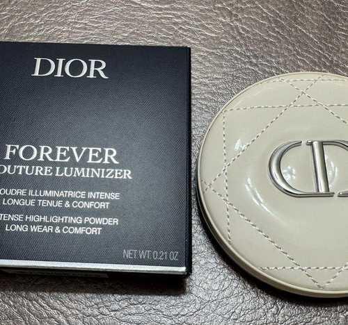 Dior хайлайтер 03