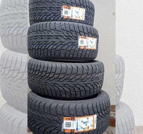 Tracmax X-Privilo S500 245/40 R19 и 275/35 R19 100H