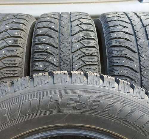 Bridgestone Ice Cruiser 7000 195/60 R15