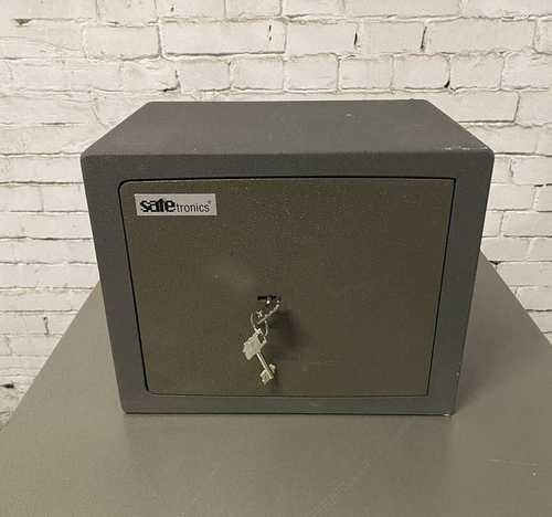 Сейф Safetronics UT-22M