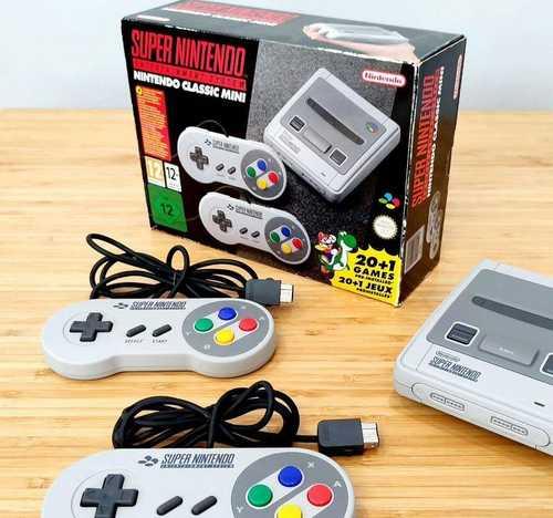 Super nintendo classic mini (snes)