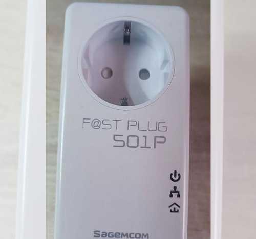 PLC адаптер Sagemcom Fast Plug 501P