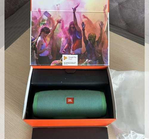 Колонка jbl charge 3