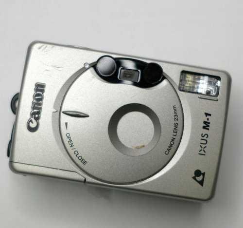 Canon ixus M-1 (Japan, 1998)