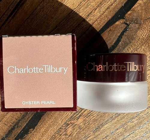 Charlotte Tilbury Eyes to Mesmerise Oyster Pearl