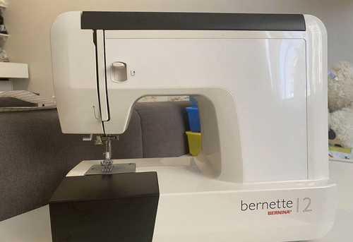 Швейная машина Bernina bernette 12