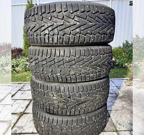 Pirelli Ice Zero 235/55 R17 103T