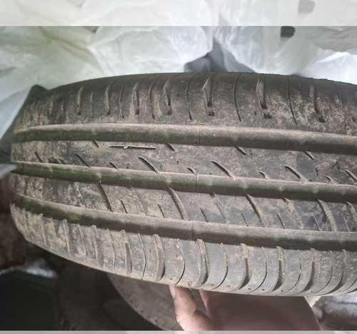 Viatti Strada Asimmetrico V-130 185/65 R15 30Q