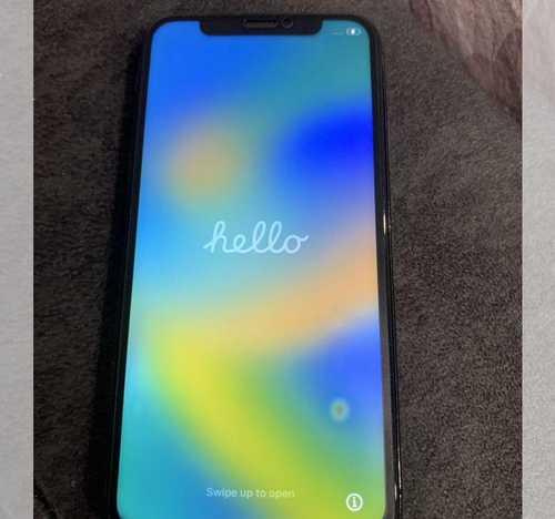 iPhone X, 64 ГБ