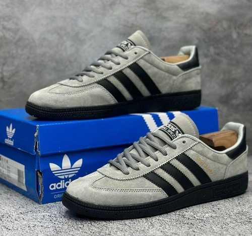 Adidas spezial