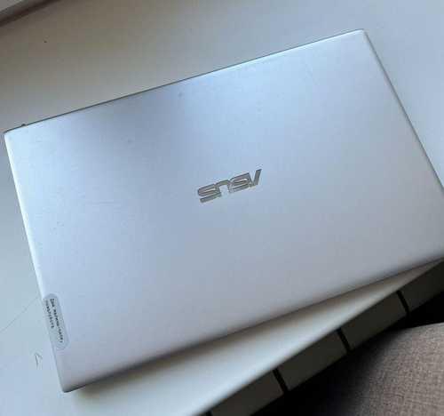 Ноутбук asus vivobook