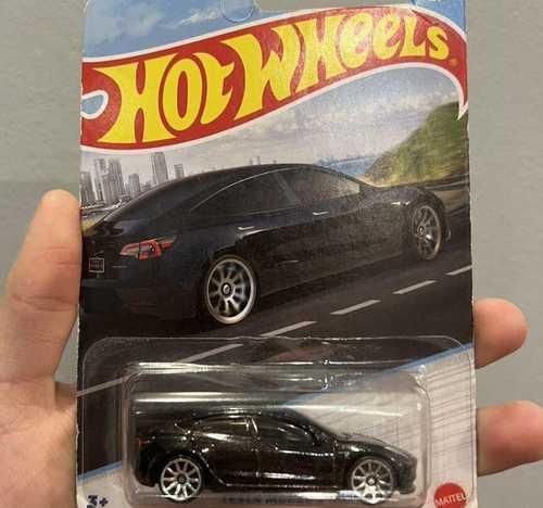 Hot wheels tesla