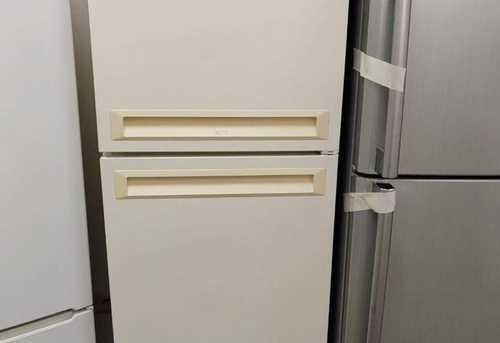Холодильник с автоматической разморозкой Stinol