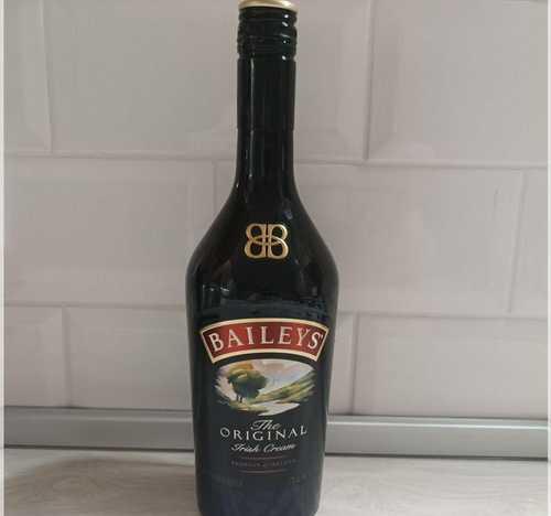 Бутылка пустая от ликера Бейлис Baileys 0,7л