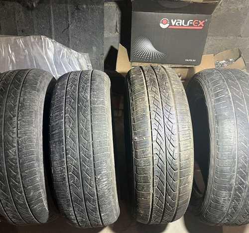Yokohama Geolandar G95 225/60 R17