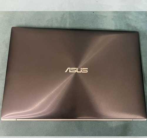 Ноутбук Asus Zenbook UX31A -13.3'; i7; 4gb; 500 gb