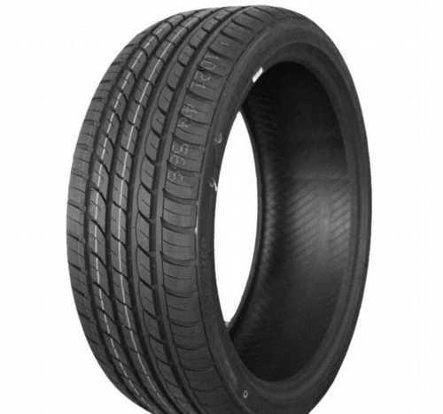 Compasal Smacher 235/55 R17 103W
