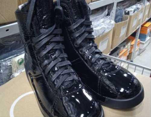 CorsoComo Высокие кеды новые женские черные зима