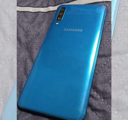 Samsung Galaxy A50, 4/64 ГБ