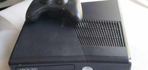 Xbox 360 (320 Gb) + 70 игр